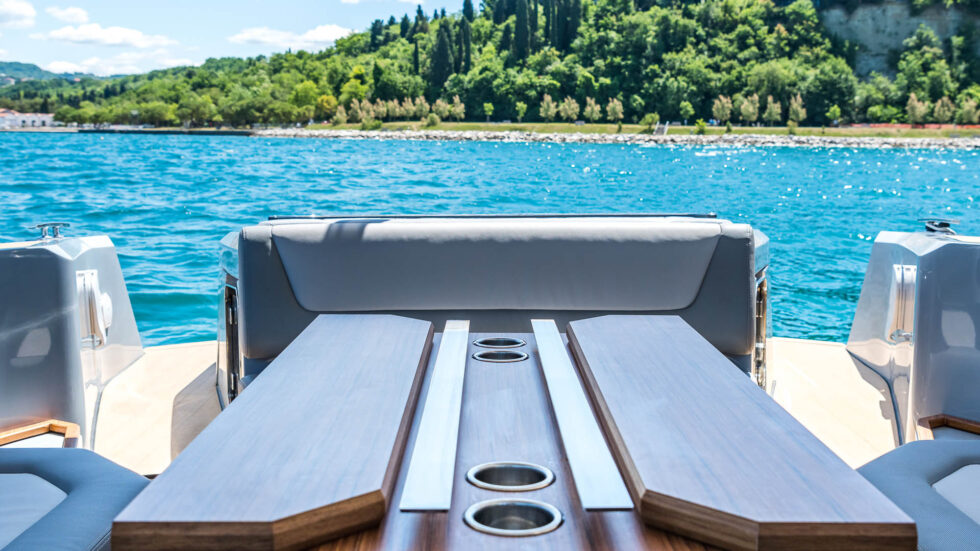 28 OPEN ELECTRIC | Alfastreet Yachts