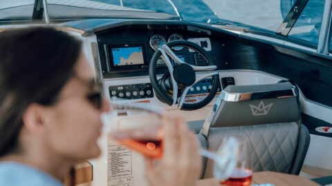 28 OPEN ELECTRIC | Alfastreet Yachts